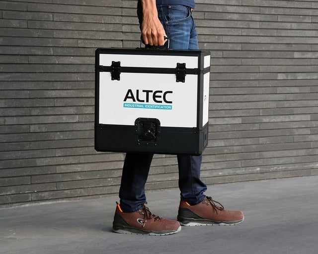 ATP-300 Pro - ALTEC industrial identification B.V.